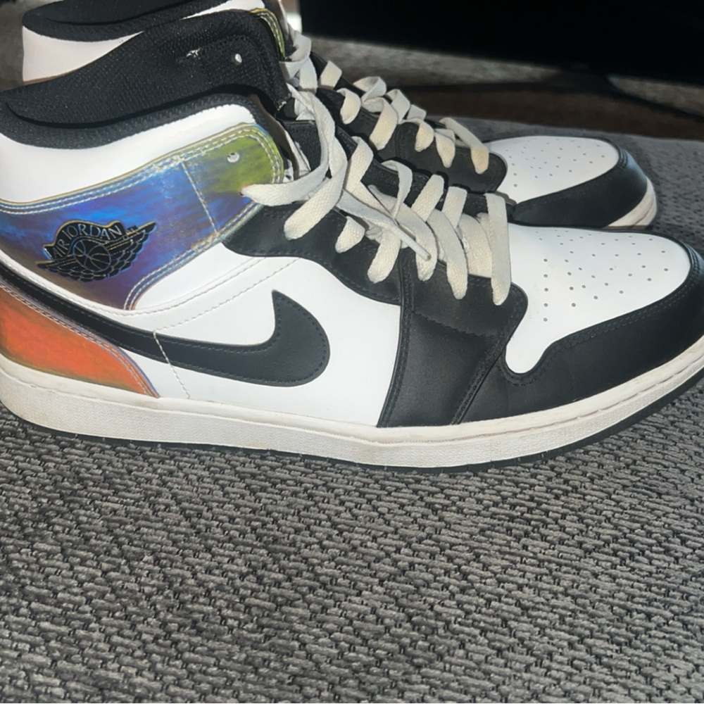 Air Jordan 1 Mid Se 'Heat Reactive ' Color Change' Dm… - Gem